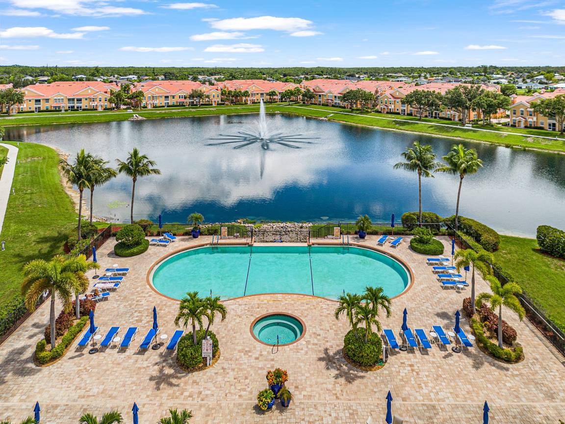 112 M² Condo ∙ 2 Bedrooms ∙ 6 Guests - North Fort Myers, FL