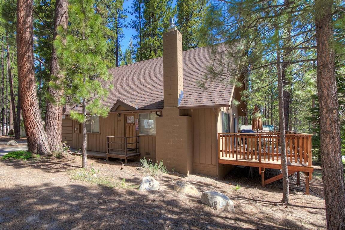 120 M² House ∙ 3 Bedrooms ∙ 8 Guests - South Lake Tahoe, CA