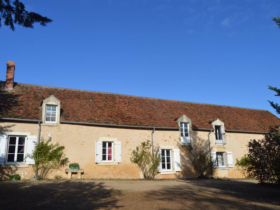 310 M² Cottage ∙ 6 Chambres ∙ 12 Personnes - Argenton-sur-Creuse