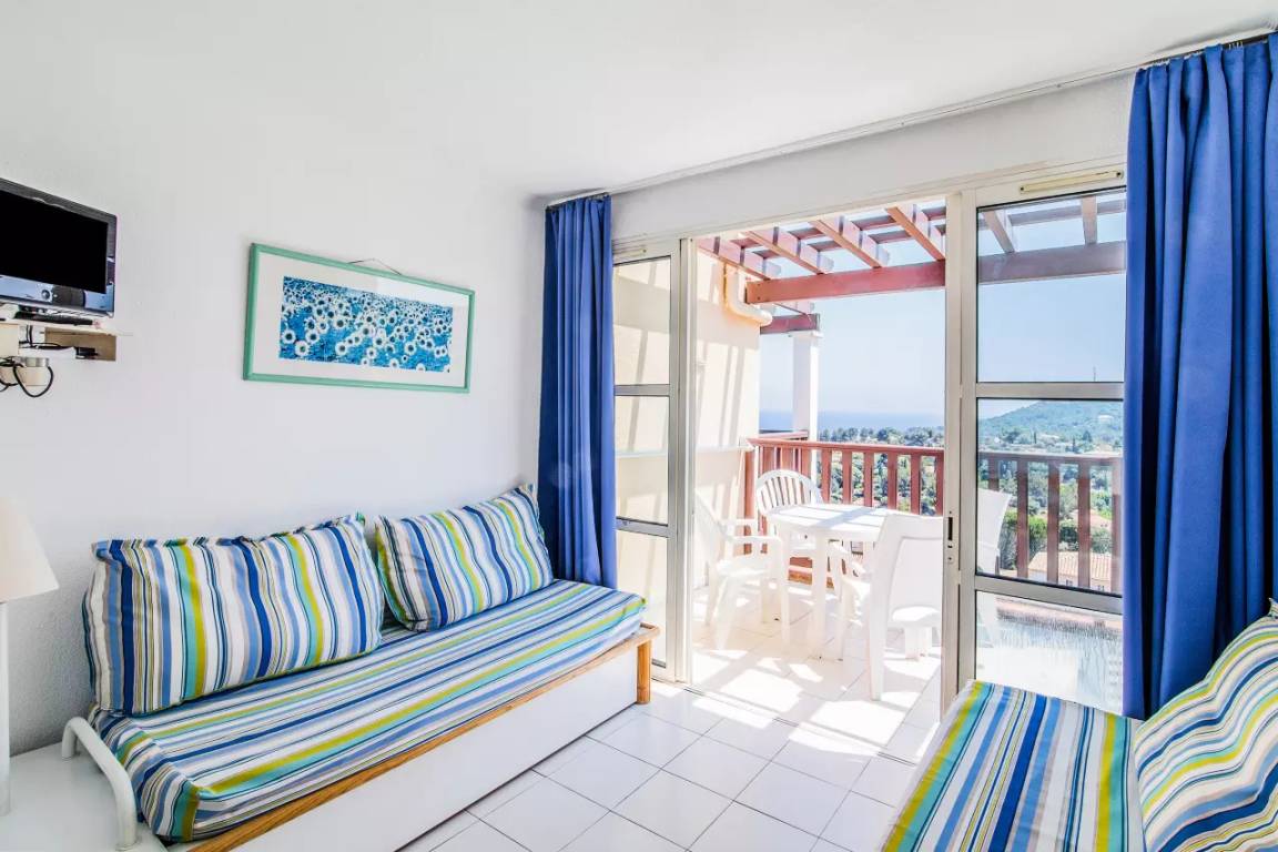 28 M² Apartment ∙ 1 Bedroom ∙ 5 Guests - Agay