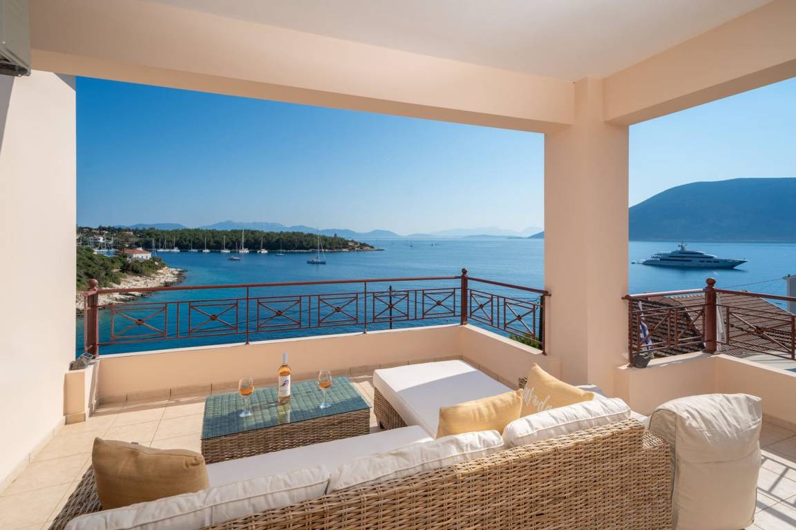 Villa ∙ 2 Bedrooms ∙ 4 Guests - Fiskardo
