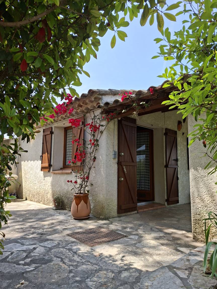 28 M² Apartment ∙ 1 Bedroom ∙ 2 Guests - La Ciotat