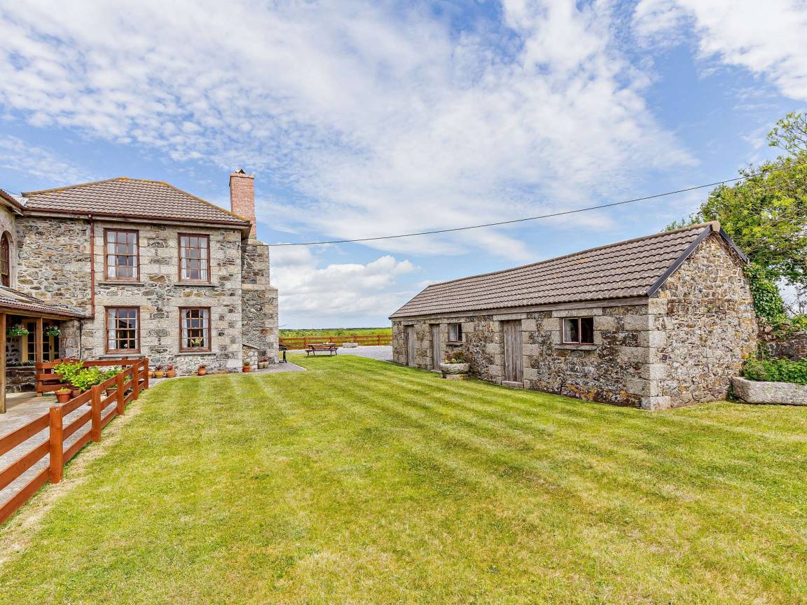 Cottage ∙ 2 Bedrooms ∙ 4 Guests - Porthleven