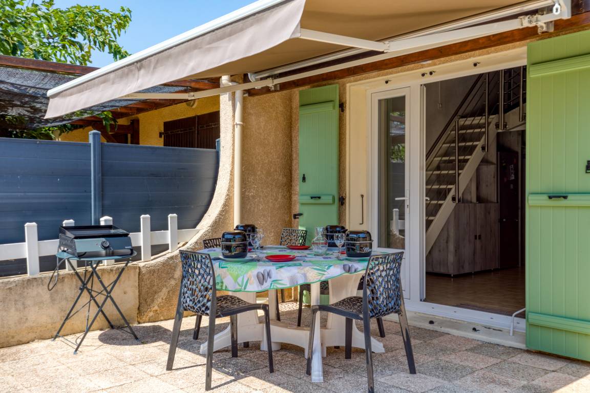40 M² Ferienhaus ∙ 2 Schlafzimmer ∙ 6 Gäste - Marseillan