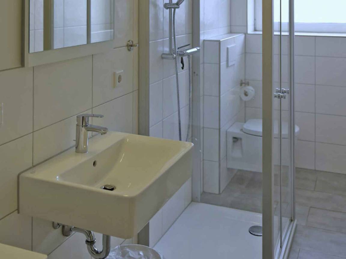 70 M² Ferienwohnung ∙ 2 Schlafzimmer ∙ 5 Gäste - Meschede