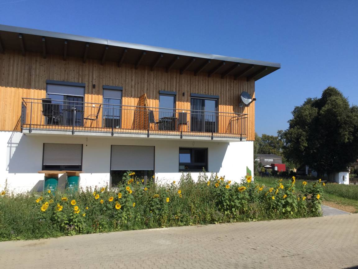 55 M² Ferienwohnung ∙ 1 Schlafzimmer ∙ 3 Gäste - Dillingen a.d. Donau