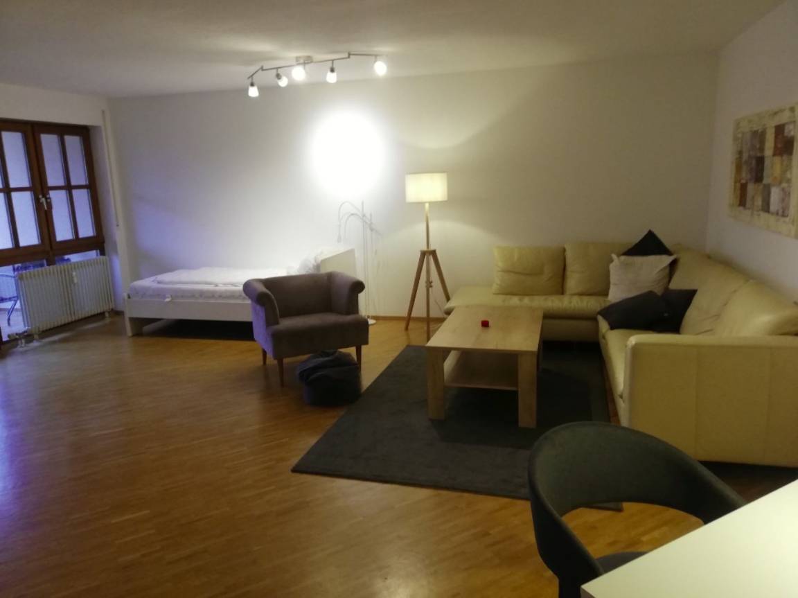 72 M² Ferienwohnung ∙ 1 Schlafzimmer ∙ 3 Gäste - Bad Krozingen