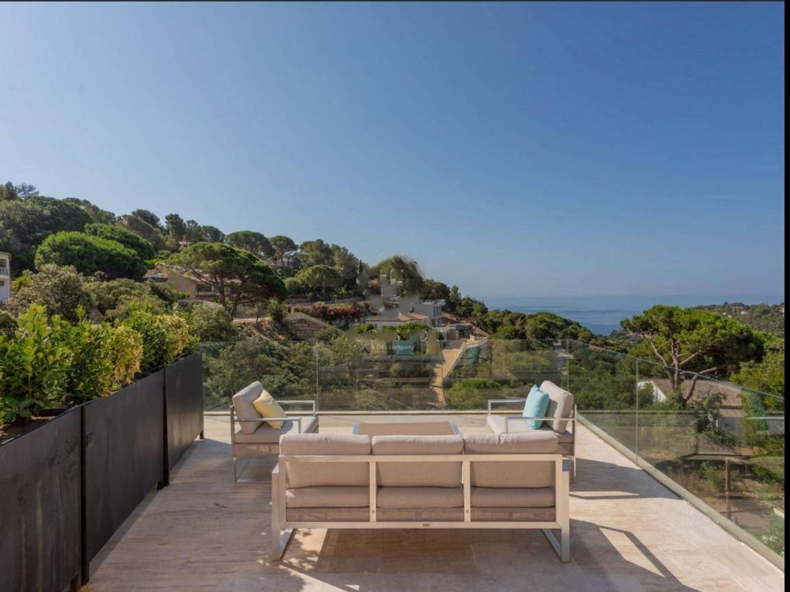 300 M² Villa ∙ 3 Chambres ∙ 6 Personnes - Tossa de Mar