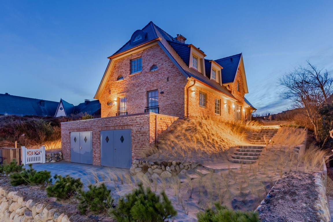 180 M² Ferienhaus ∙ 4 Schlafzimmer ∙ 6 Gäste - Amrum