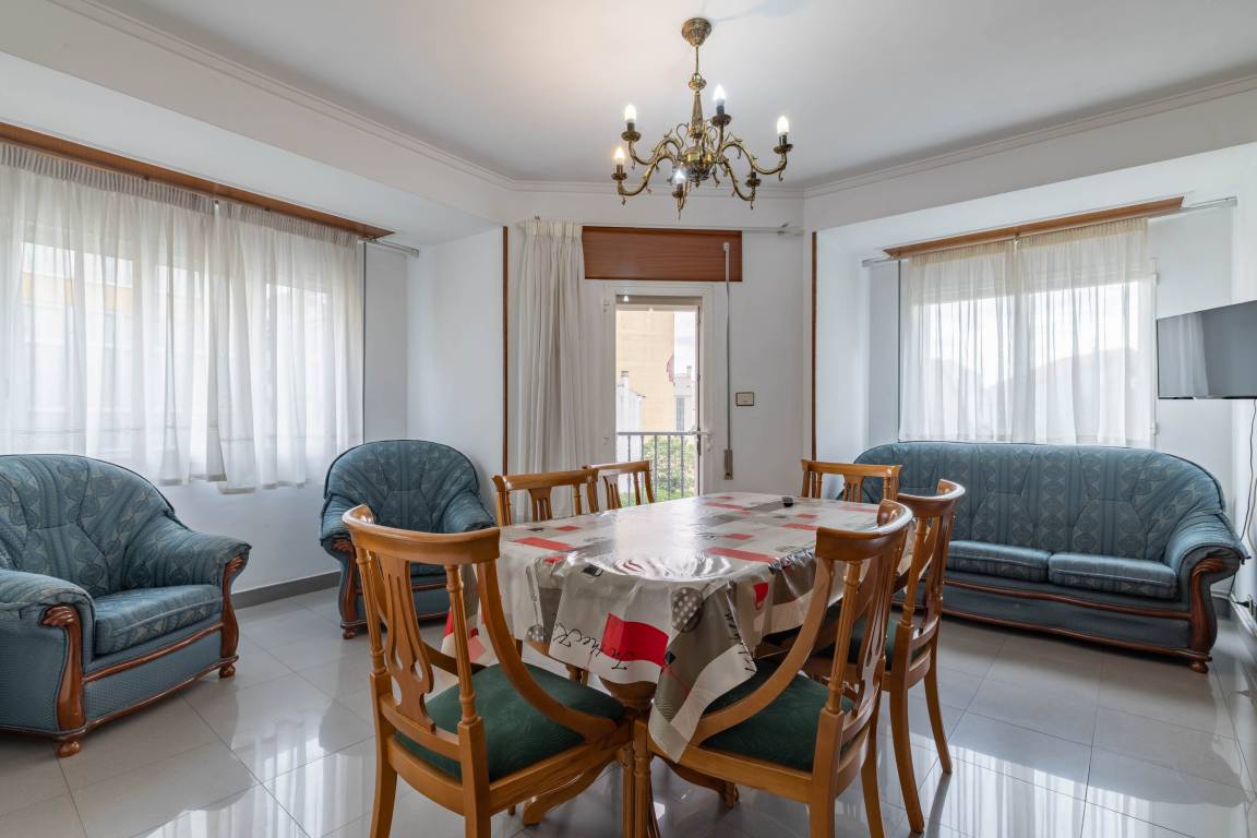100 M² Apartamento ∙ 3 Habitaciones ∙ 6 Huéspedes - Monforte de Lemos