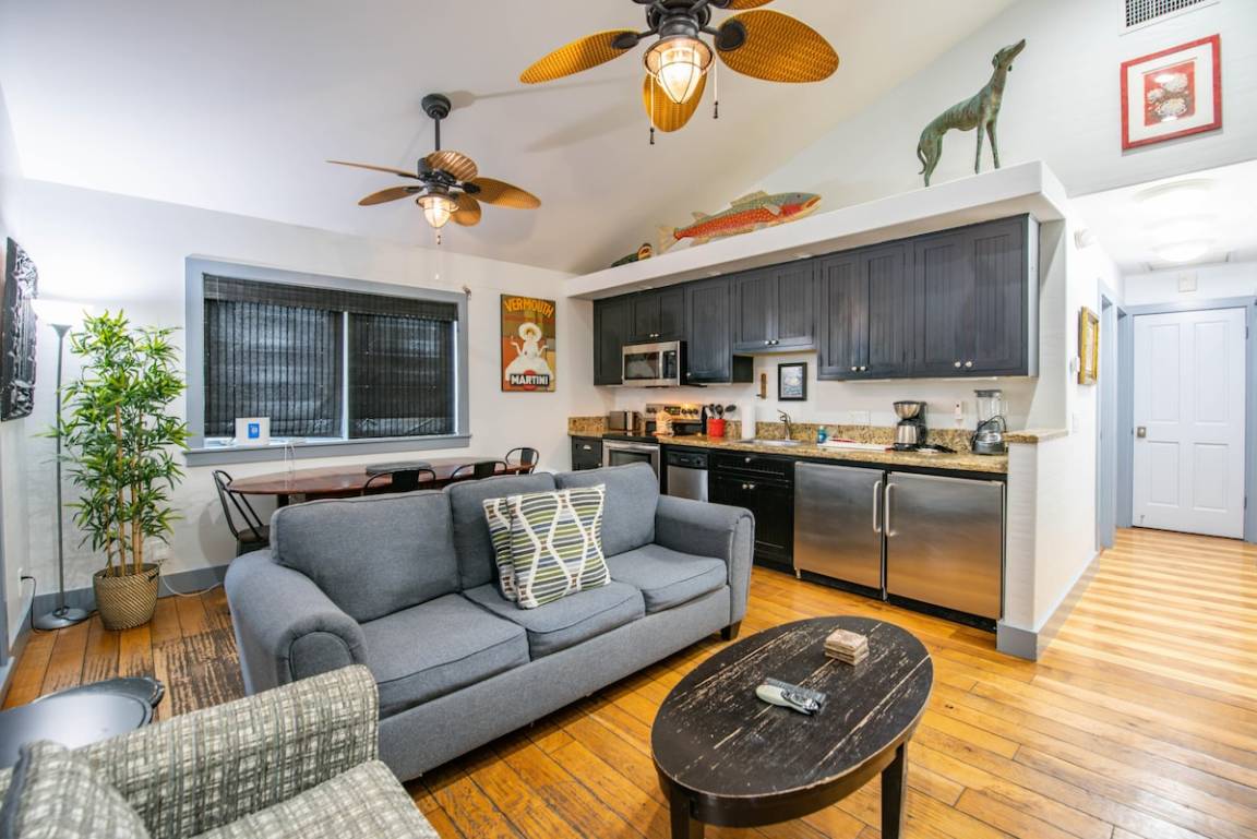 56 M² Apartment ∙ 1 Bedroom ∙ 4 Guests - Key West, FL