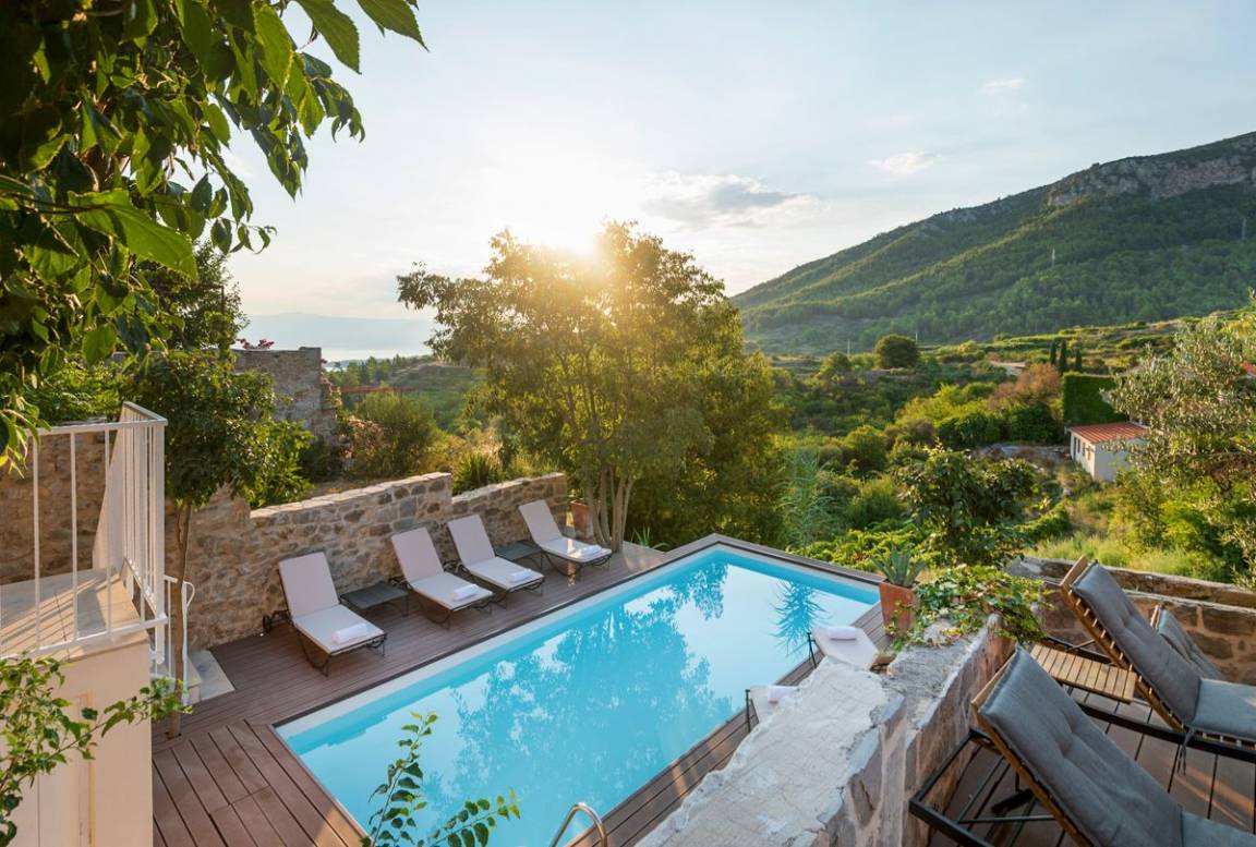 Villa ∙ 3 Bedrooms ∙ 8 Guests - Jelsa