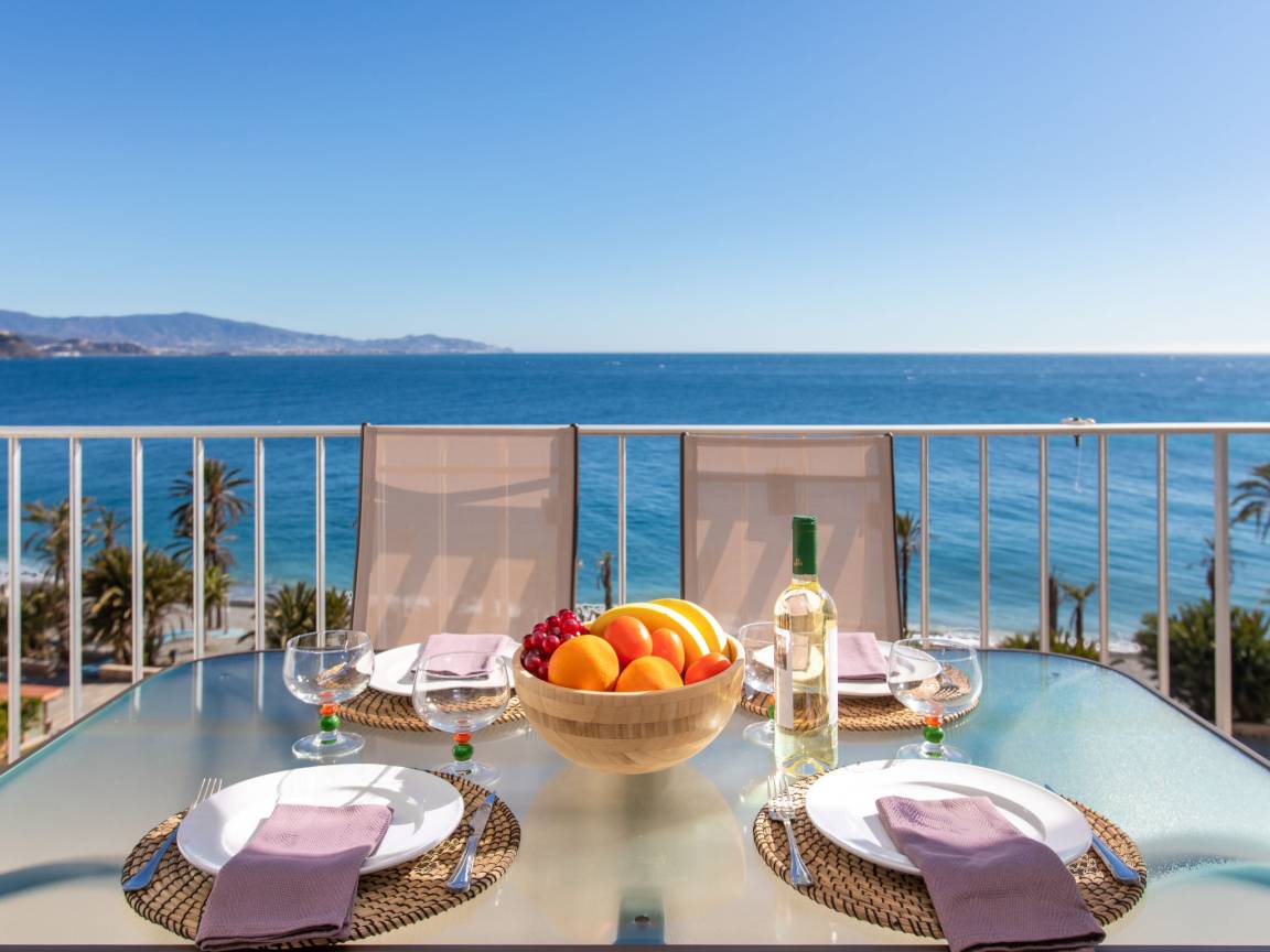 65 M² Ferienwohnung ∙ 2 Schlafzimmer ∙ 4 Gäste - Almuñécar