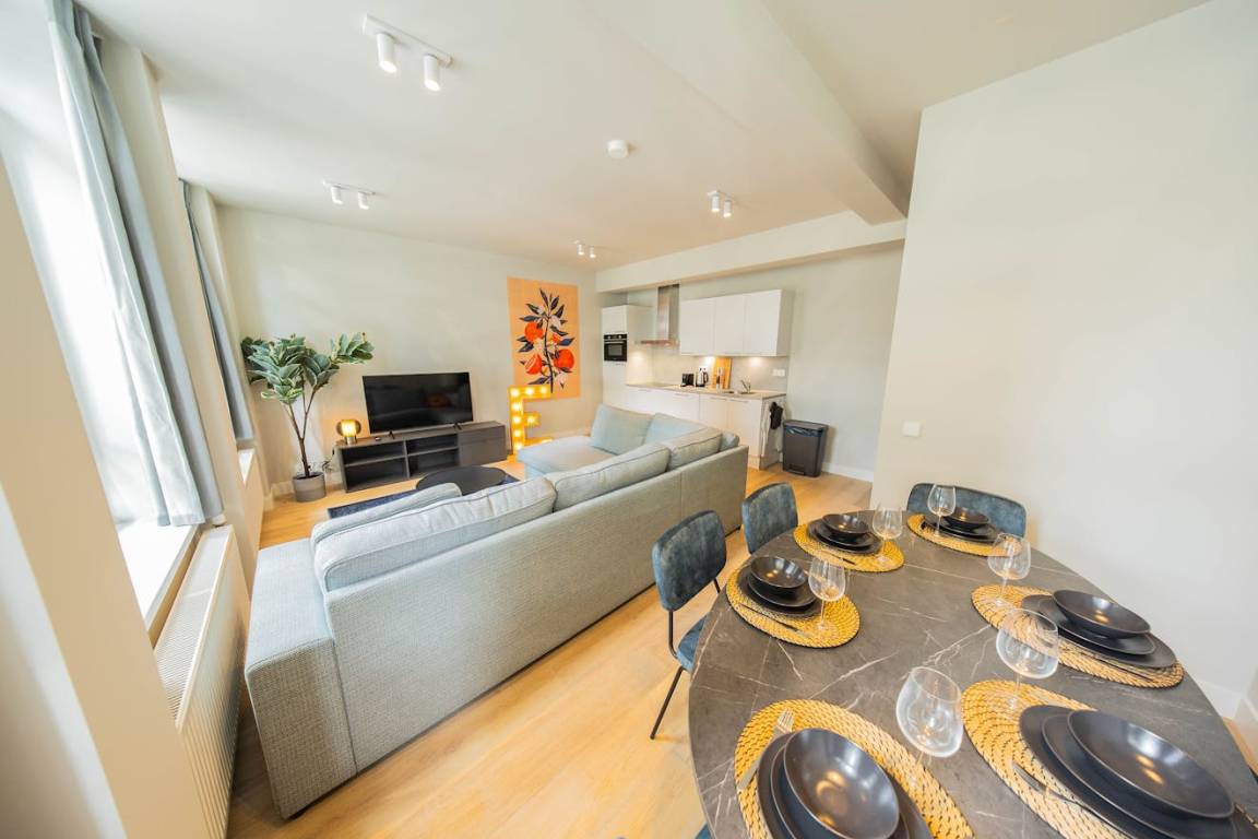 113 M² Appartement ∙ 3 Chambres ∙ 6 Personnes - Rotterdam