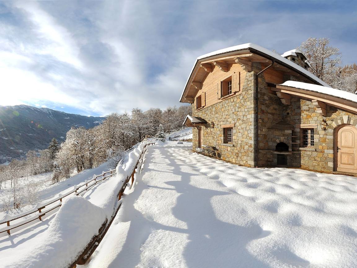 300 M² Villa ∙ 3 Slaapkamers ∙ 7 Gasten - Tirano