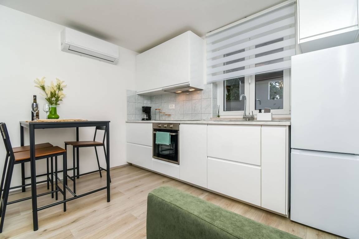 35 M² Ferienwohnung ∙ 1 Schlafzimmer ∙ 2 Gäste - Trogir