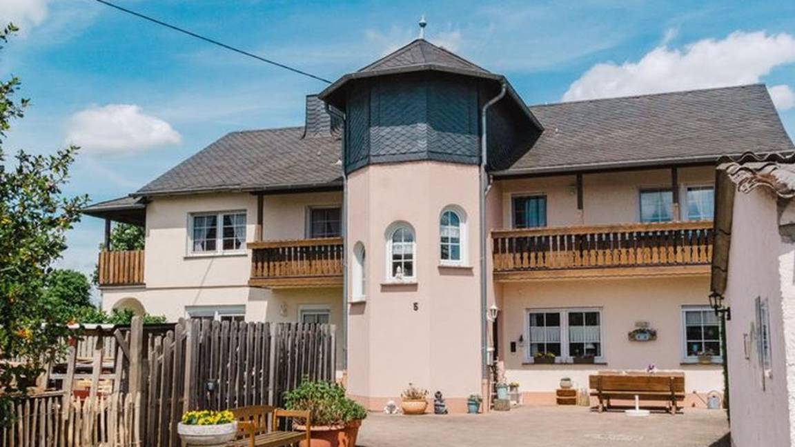 70 M² Appartement ∙ 2 Chambres ∙ 5 Personnes - Idar-Oberstein