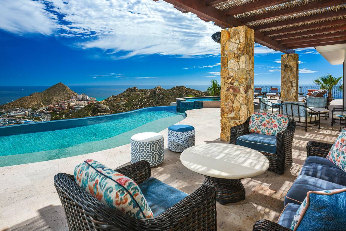 1672 M² Villa ∙ 10 Habitaciones ∙ 20 Huéspedes - Cabo San Lucas