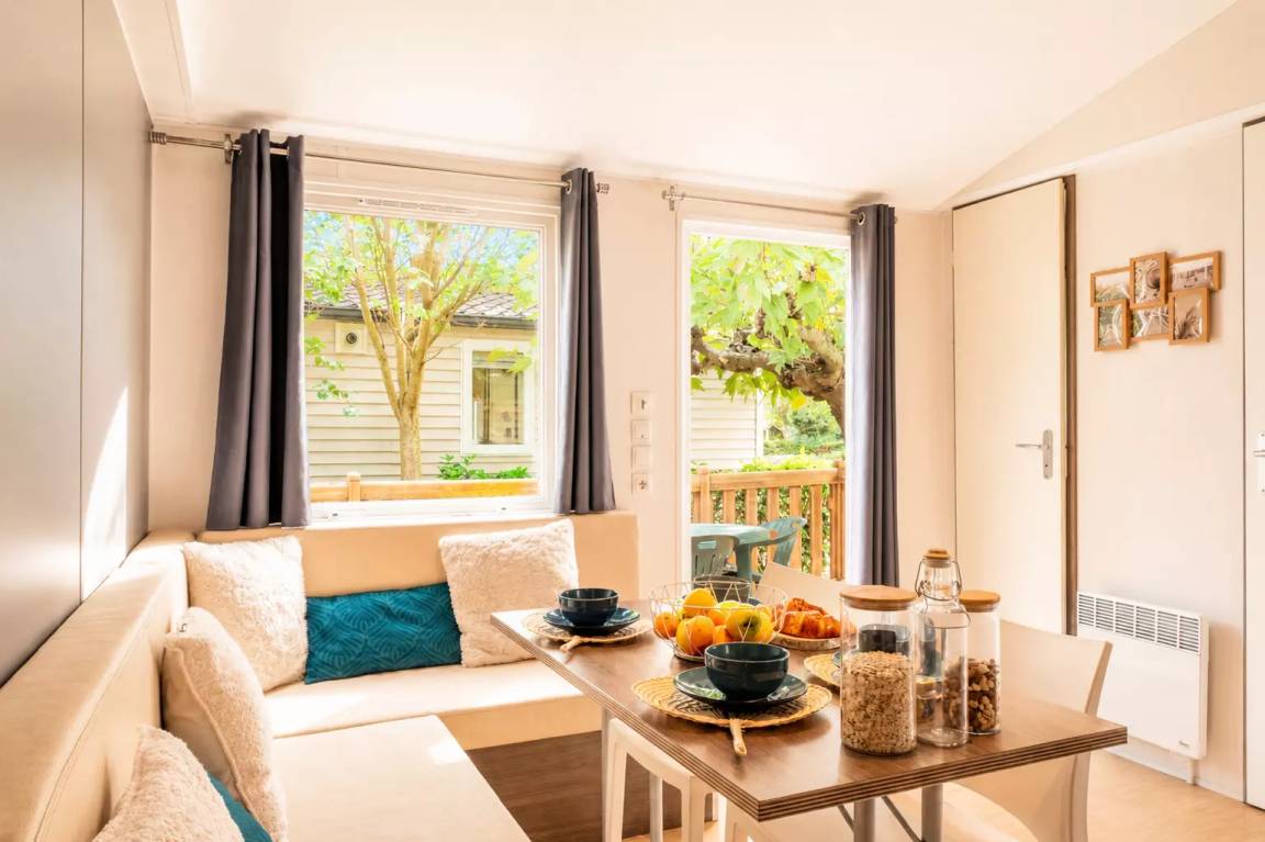 30 M² Mobil-home ∙ 2 Chambres ∙ 4 Personnes - Fontvieille