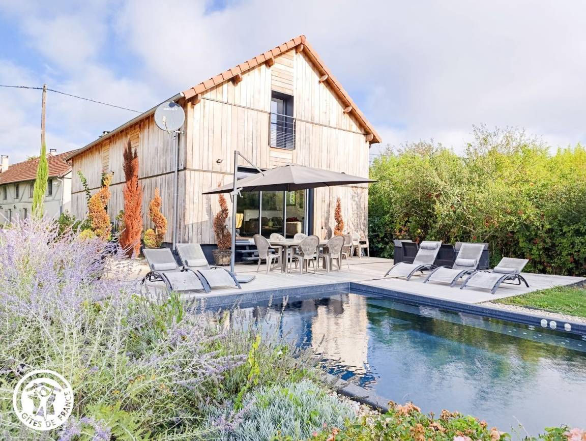 130 M² Gîte ∙ 3 Bedrooms ∙ 6 Guests - Martel