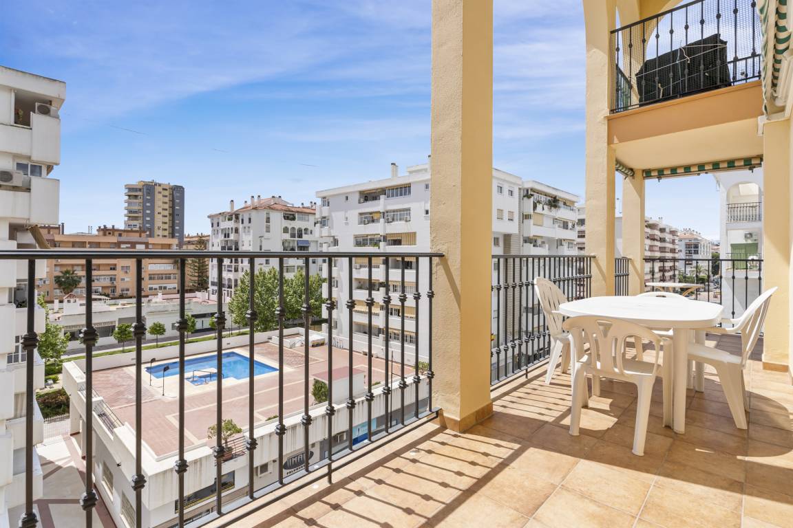 115 M² Apartment ∙ 2 Bedrooms ∙ 5 Guests - Fuengirola
