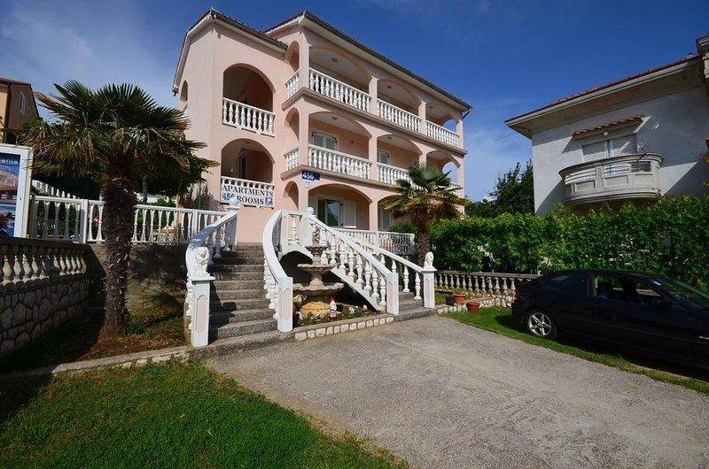 59 M² Apartment ∙ 2 Bedrooms ∙ 6 Guests - Lopar