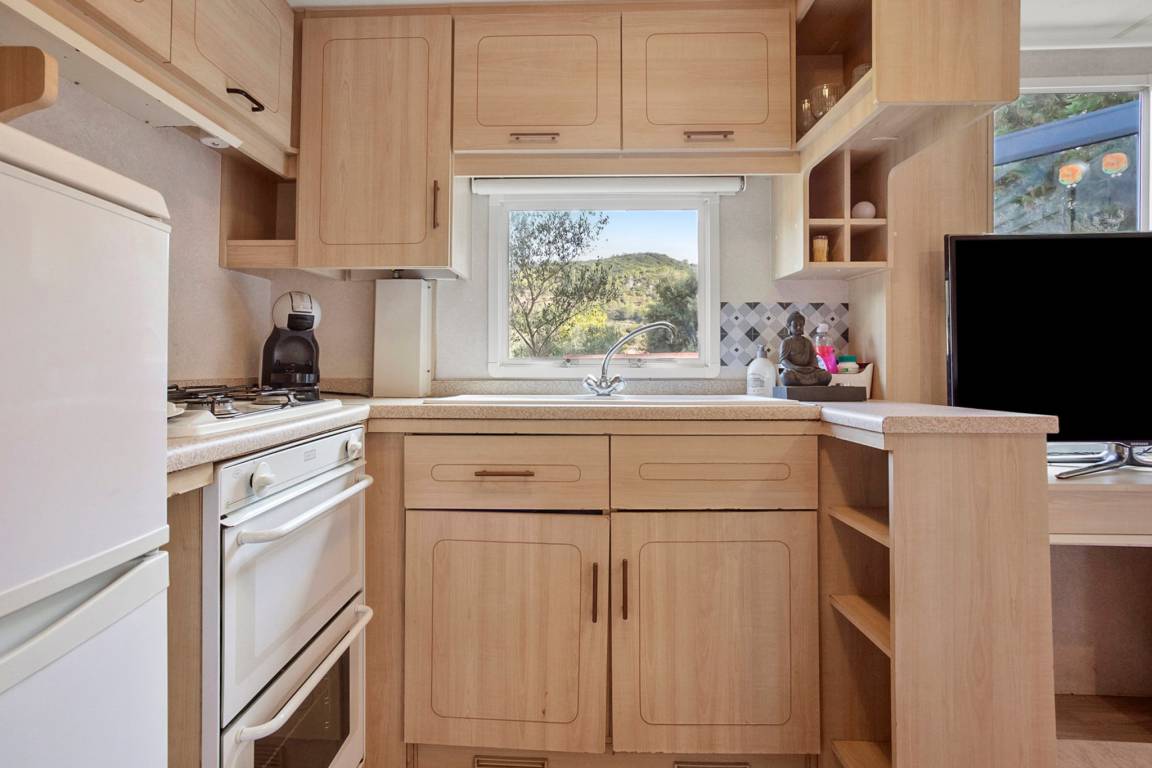 25 M² Caravan ∙ 2 Bedrooms ∙ 4 Guests - Brignoles