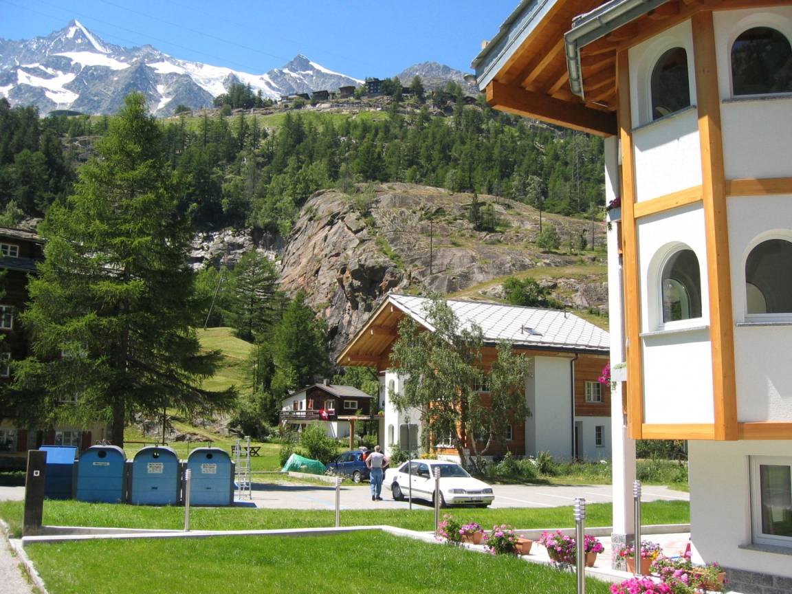 80 M² Apartment ∙ 1 Bedroom ∙ 4 Guests - Saas-Grund