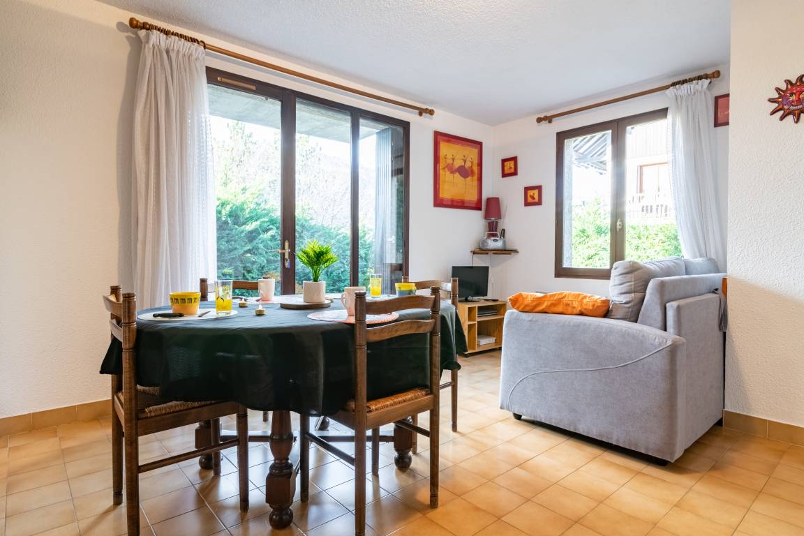 43 M² Ferienwohnung ∙ 2 Schlafzimmer ∙ 4 Gäste - Embrun