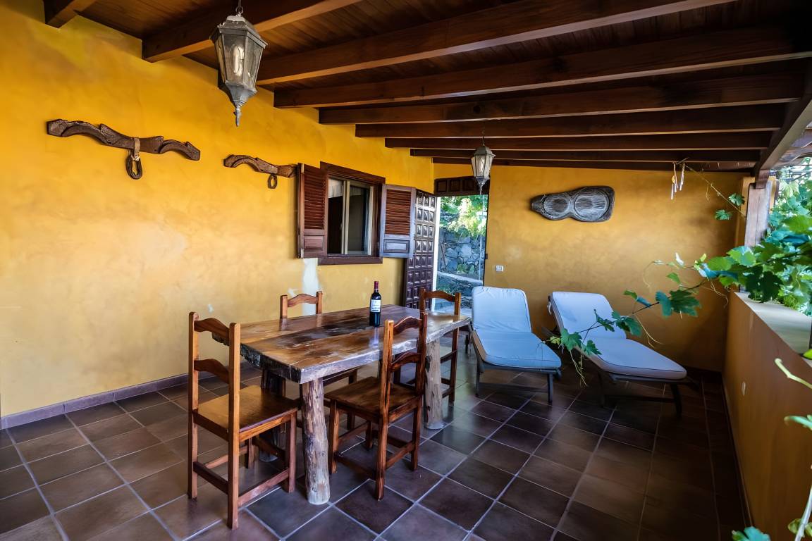 120 M² Ferienhaus ∙ 2 Schlafzimmer ∙ 4 Gäste - La Gomera