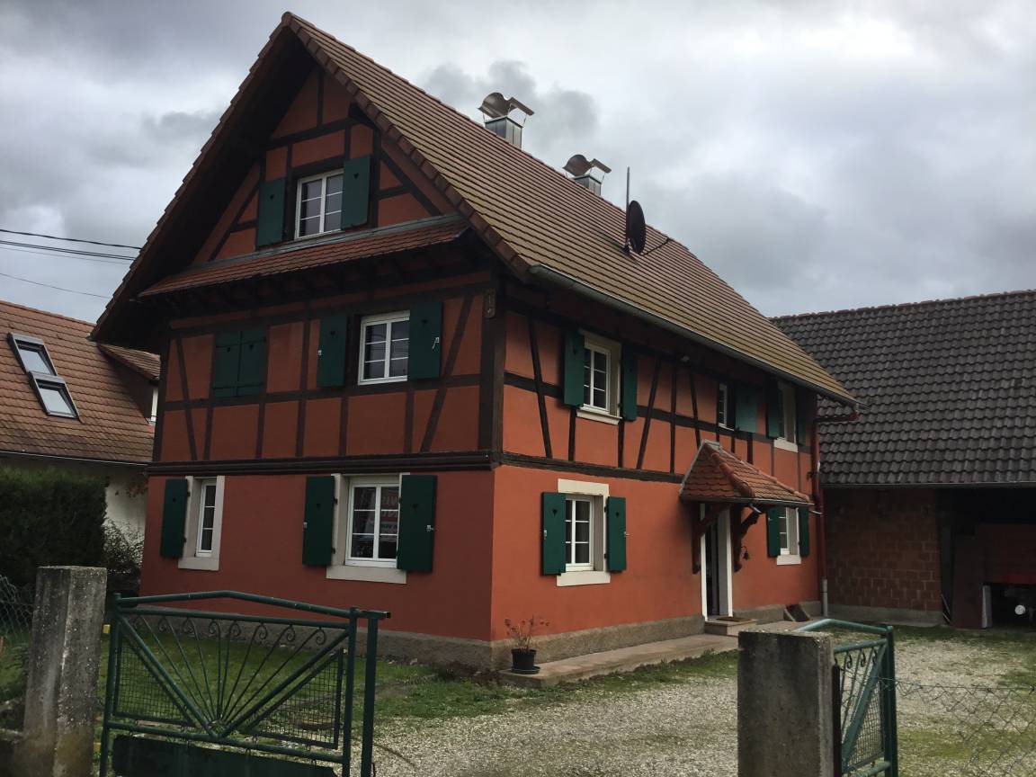 100 M² Cottage ∙ 4 Chambres ∙ 5 Personnes - Brumath