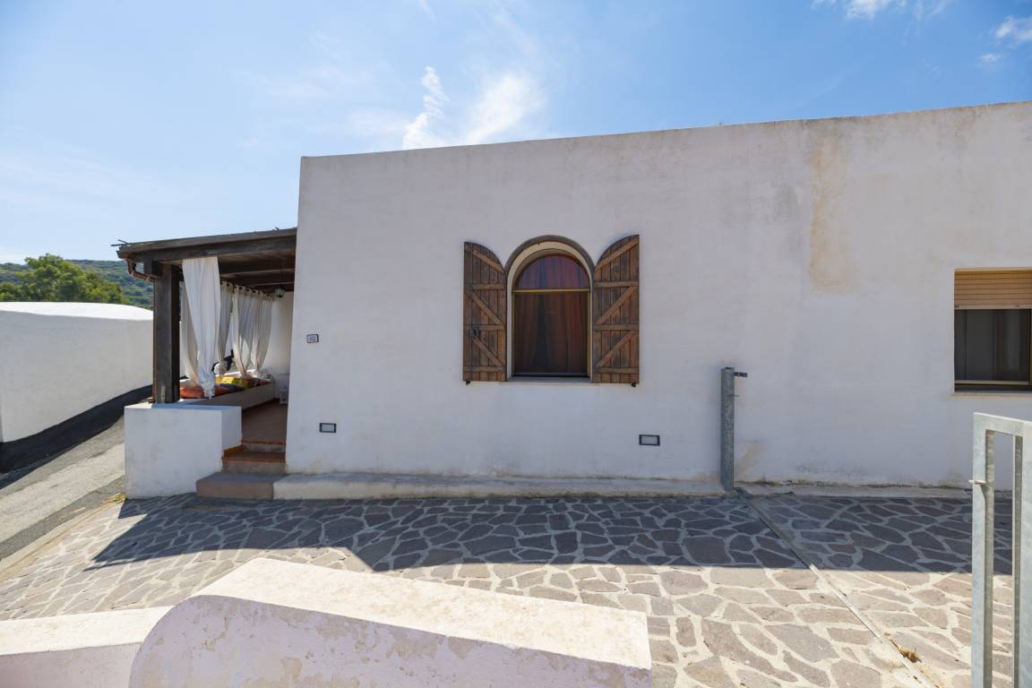 100 M² Villa ∙ 2 Schlafzimmer ∙ 7 Gäste - Pantelleria