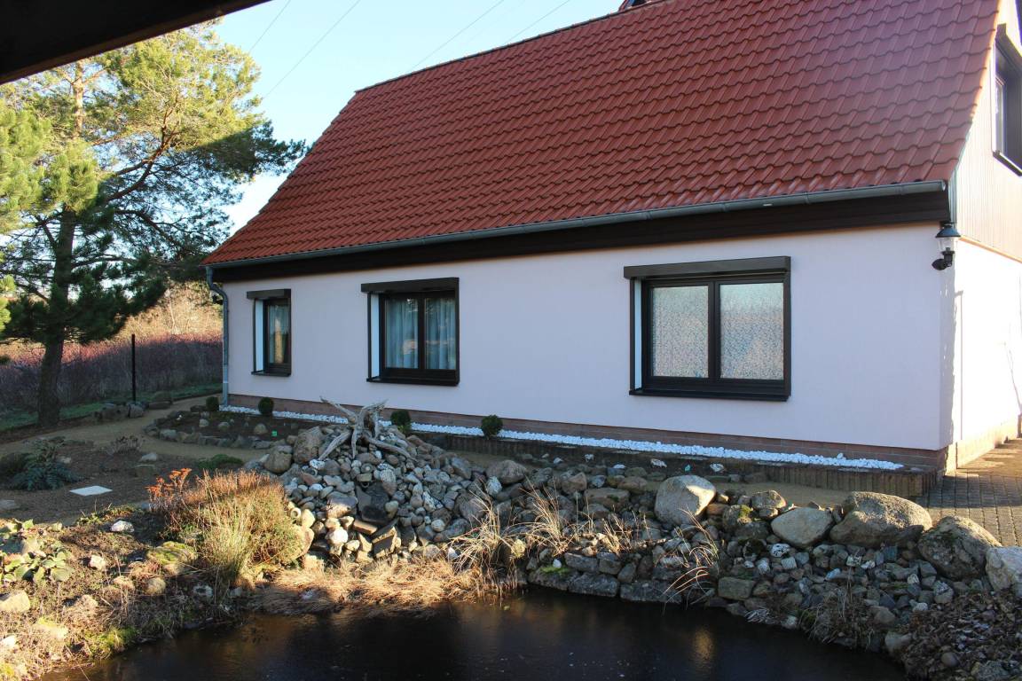 95 M² Ferienwohnung ∙ 1 Schlafzimmer ∙ 4 Gäste - Blankenburg (Harz)