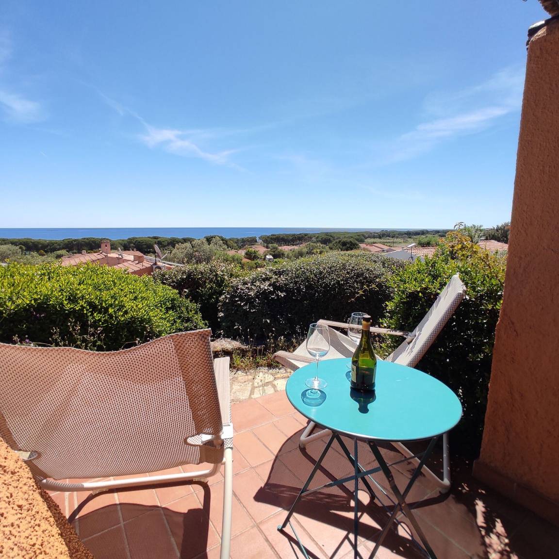 120 M² Villa ∙ 3 Slaapkamers ∙ 6 Gasten - Budoni