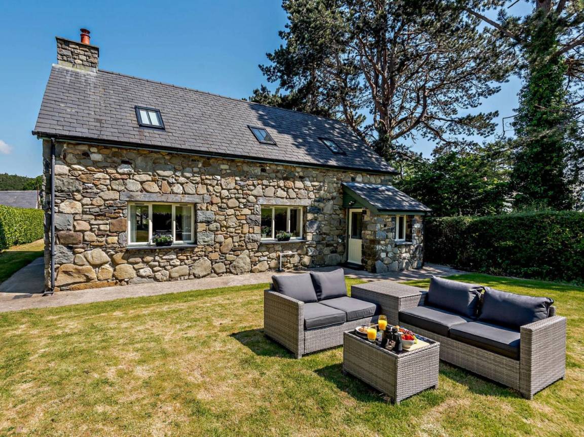 Cottage ∙ 3 Bedrooms ∙ 6 Guests - Conwy