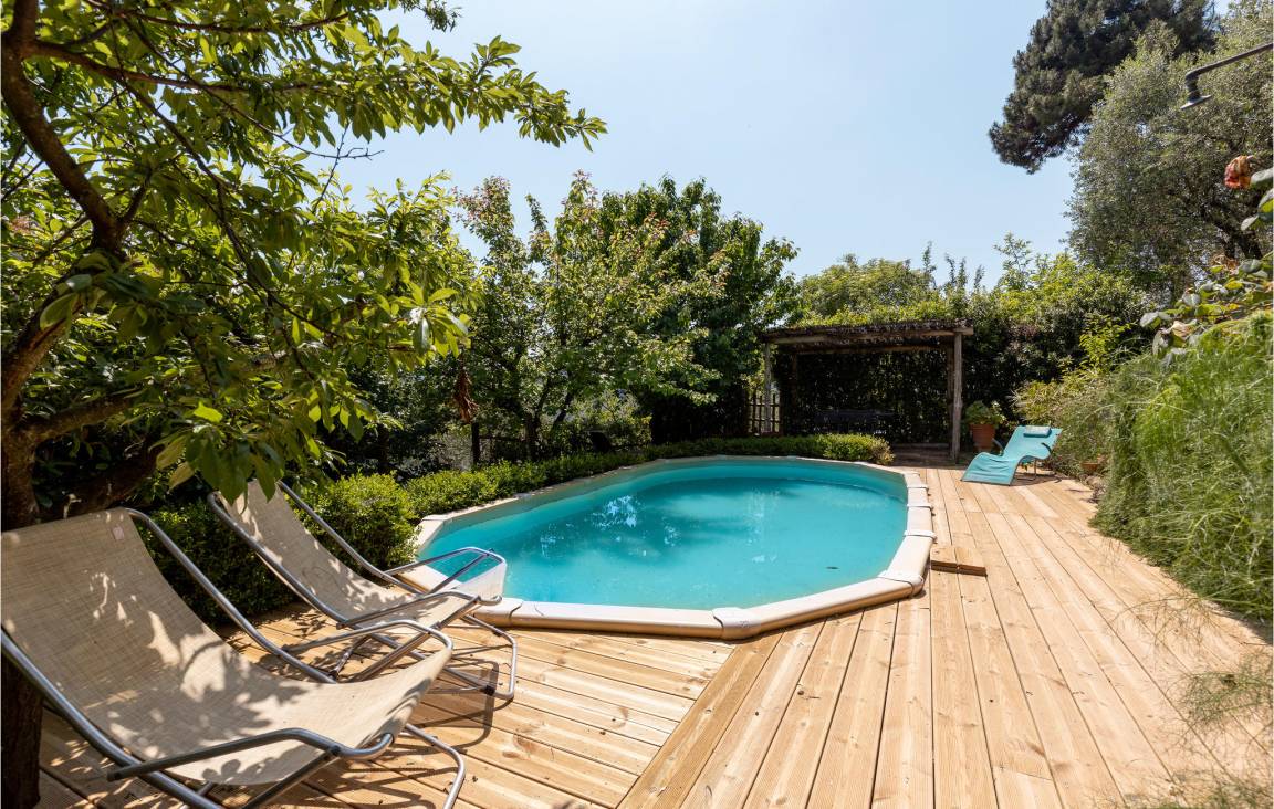 92 M² Maisonette ∙ 3 Bedrooms ∙ 5 Guests - Lucca