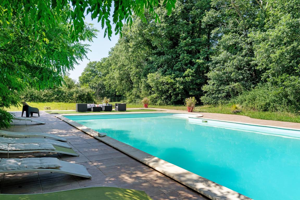 200 M² Apartamento ∙ 3 Habitaciones ∙ 8 Huéspedes - Nantes