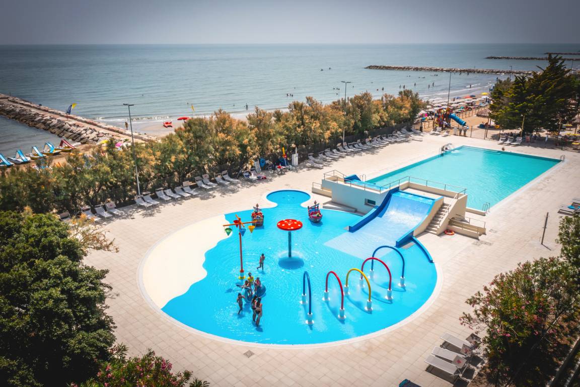 32 M² Huis ∙ 3 Slaapkamers ∙ 6 Gasten - Eraclea Mare, Venezia