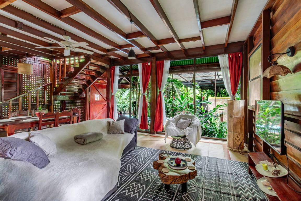 1000 M² Villa ∙ 3 Habitaciones ∙ 8 Huéspedes - Puerto Viejo de Talamanca