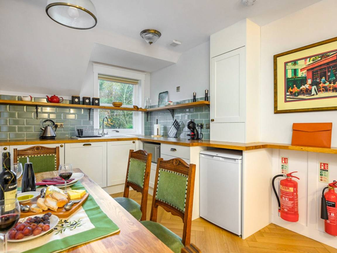 Ferienwohnung ∙ 2 Schlafzimmer ∙ 4 Gäste - Cupar