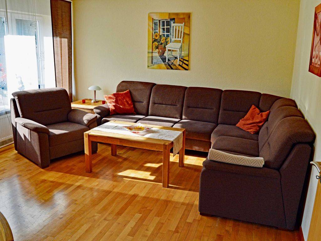 100 M² House ∙ 3 Bedrooms ∙ 6 Guests - Soltau