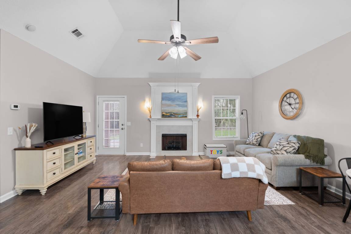 126 M² House ∙ 2 Bedrooms ∙ 6 Guests - Statesboro, GA