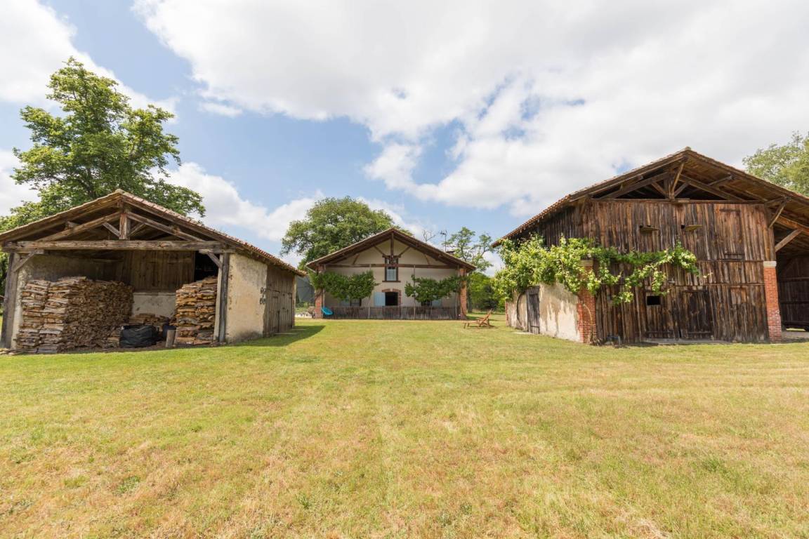 150 M² Gîte ∙ 3 Chambres ∙ 6 Personnes - Aquitaine