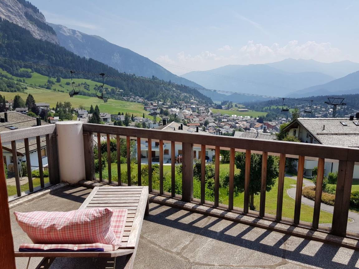 107 M² Apartment ∙ 2 Bedrooms ∙ 8 Guests - Flims