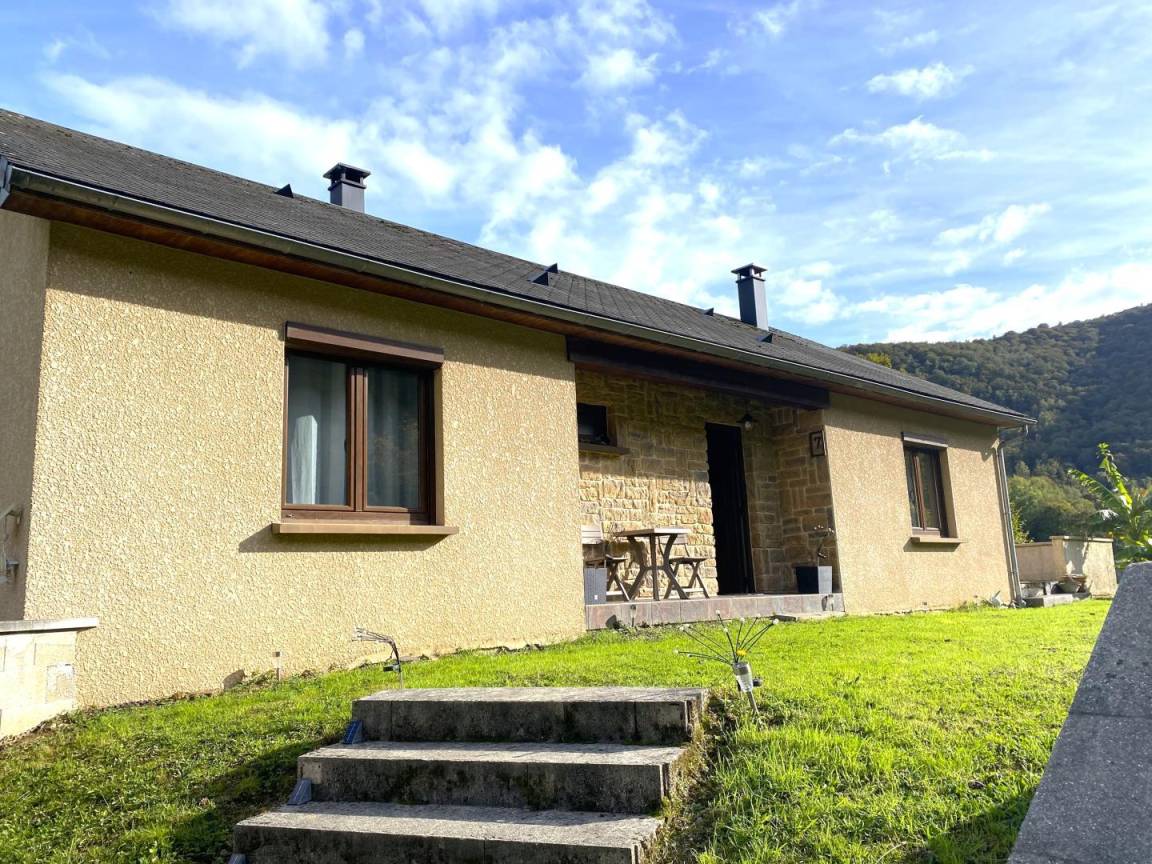 100 M² Gîte ∙ 2 Chambres ∙ 6 Personnes - Ardennes