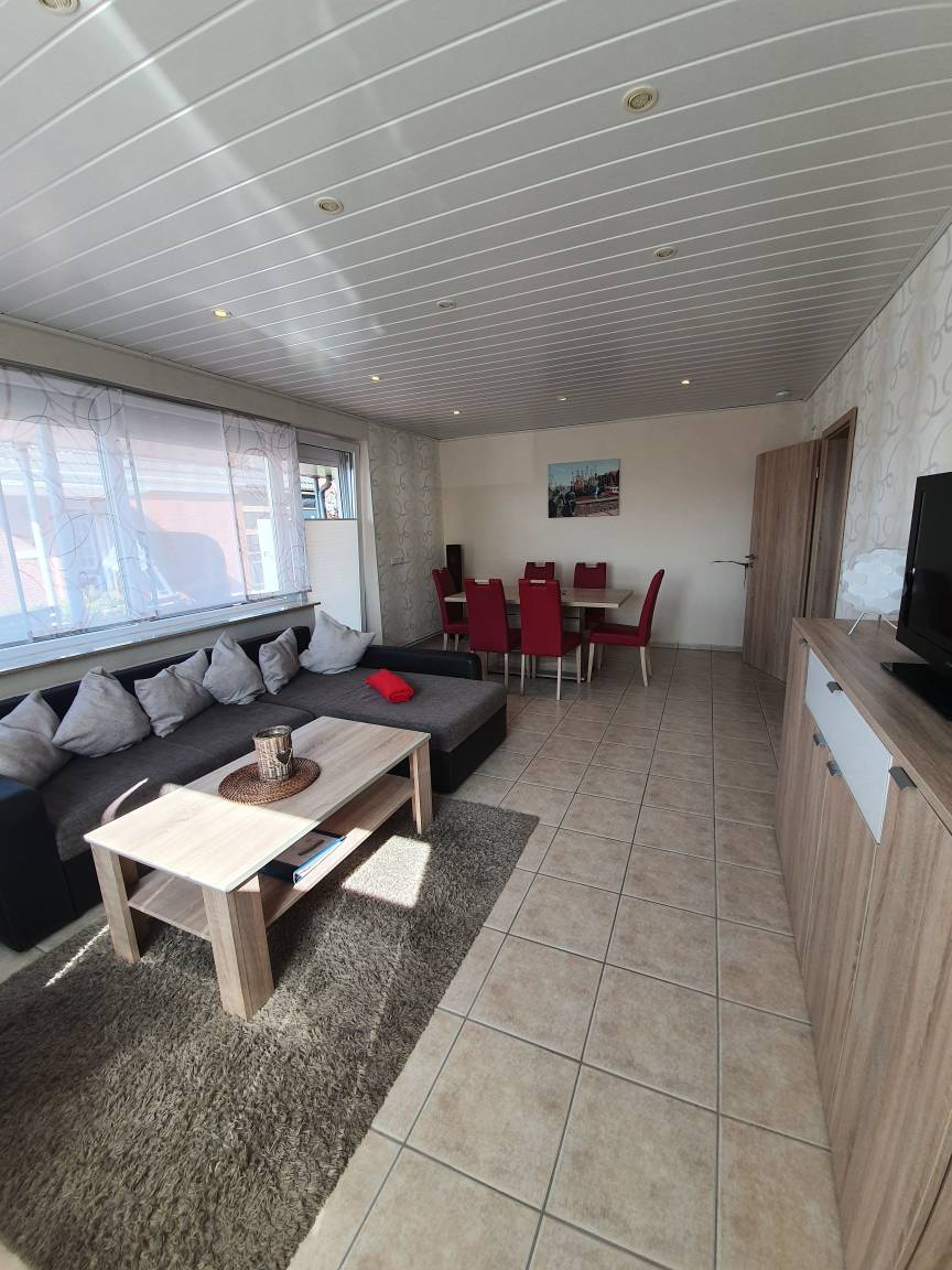 86 M² Ferienwohnung ∙ 2 Schlafzimmer ∙ 5 Gäste - Neuharlingersiel