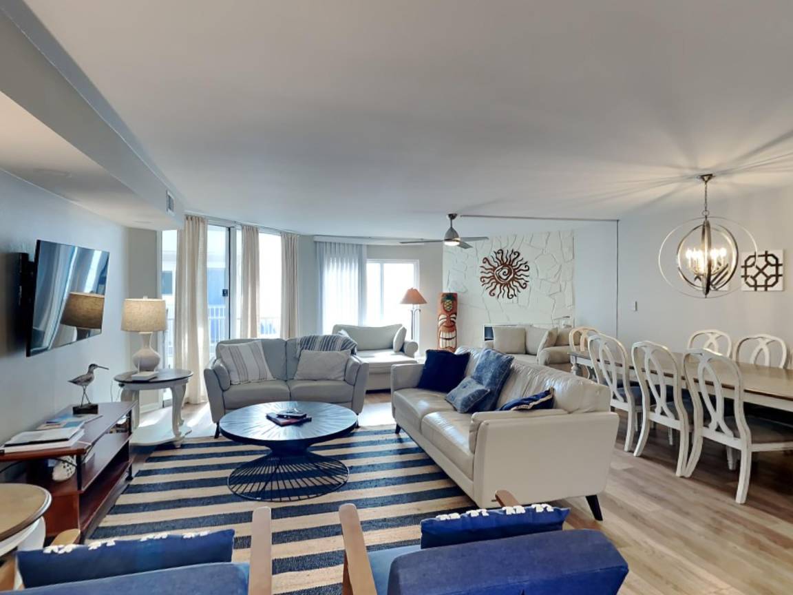 223 M² Condo ∙ 4 Bedrooms ∙ 10 Guests - Gulf Breeze, FL