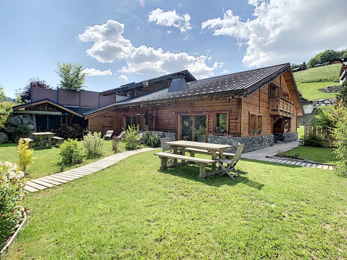 129 M² Appartement ∙ 4 Chambres ∙ 10 Personnes - Taninges