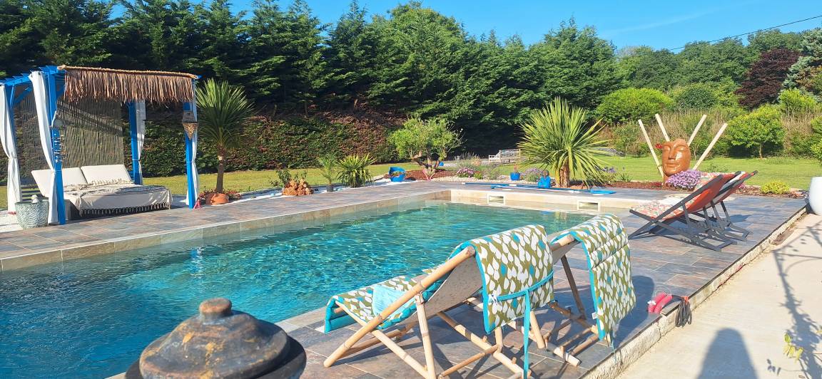 180 M² Villa ∙ 4 Chambres ∙ 8 Personnes - Rennes