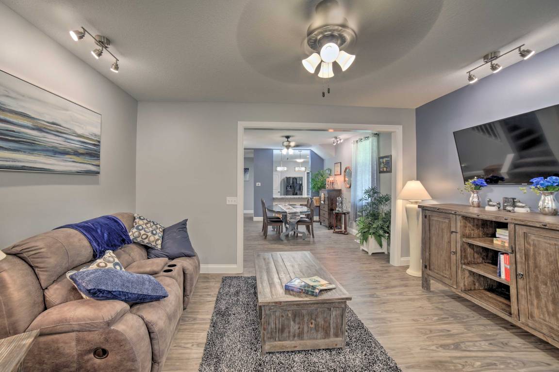 106 M² Apartment ∙ 3 Bedrooms ∙ 4 Guests - Fort Wayne, IN